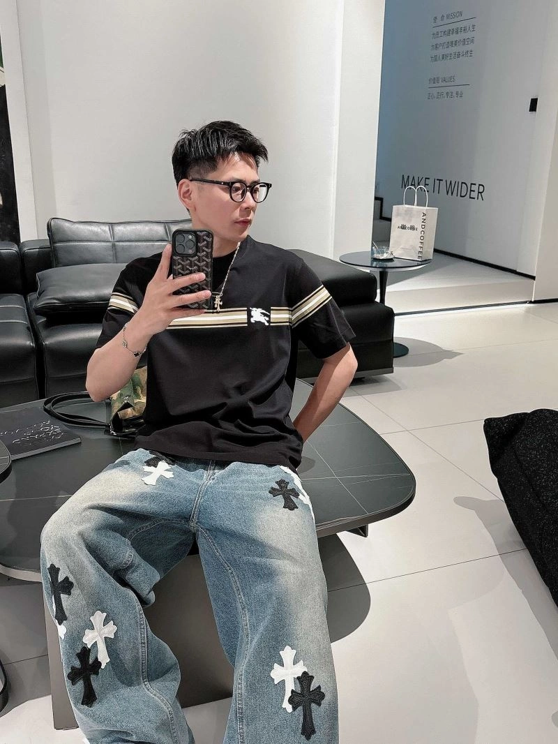 Factory-made Burberry T-Shirts