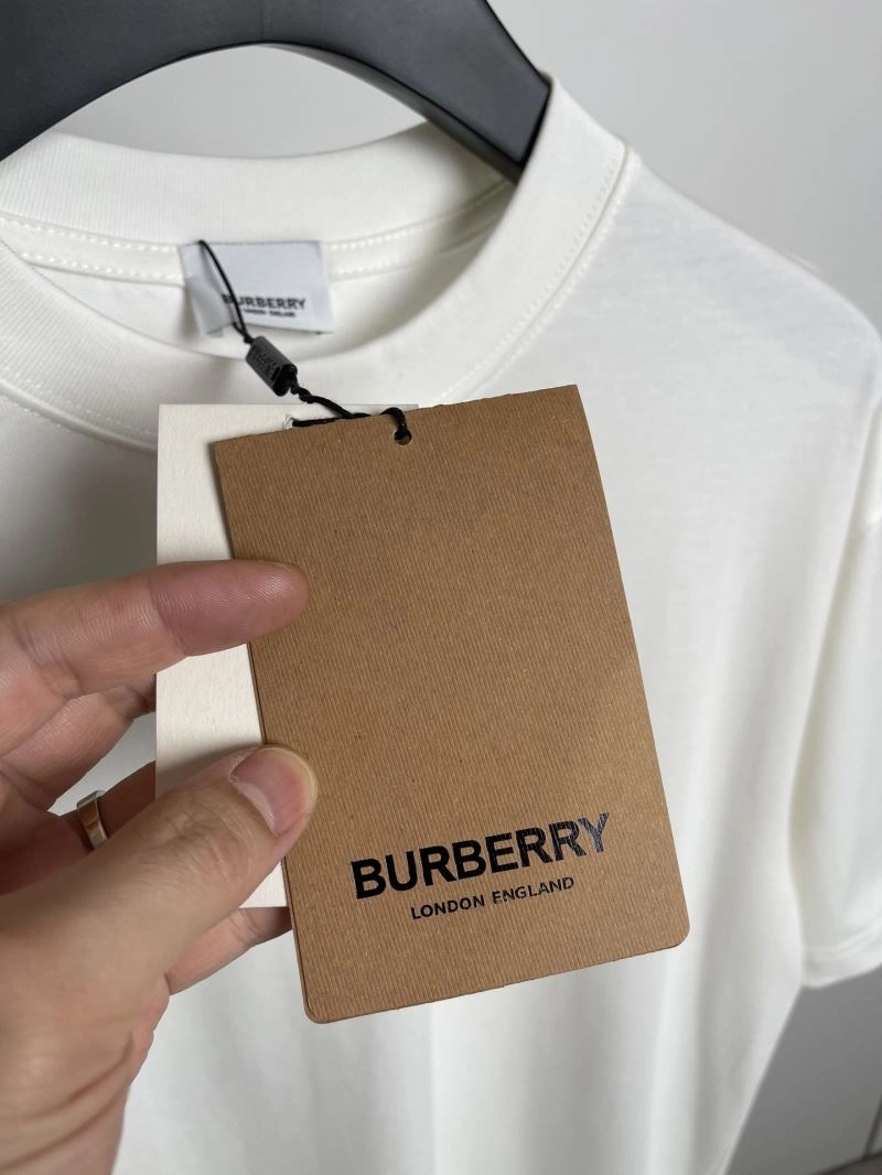 High fidelity Burberry T-Shirts