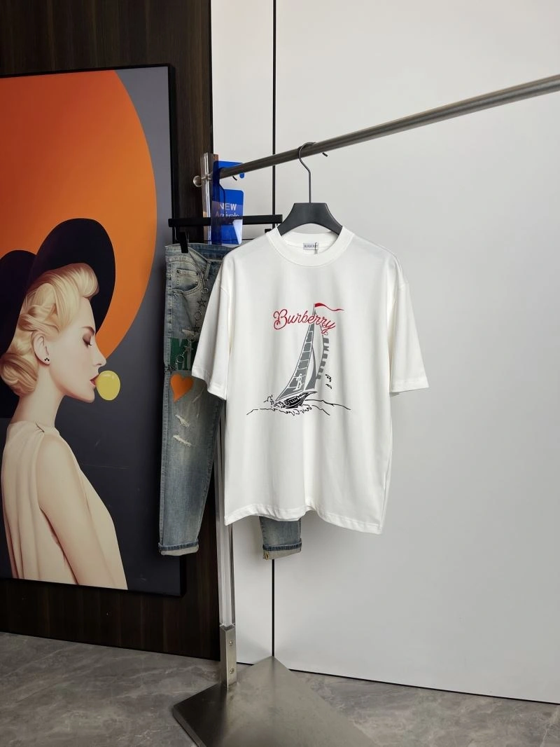 Top match Burberry T-Shirts