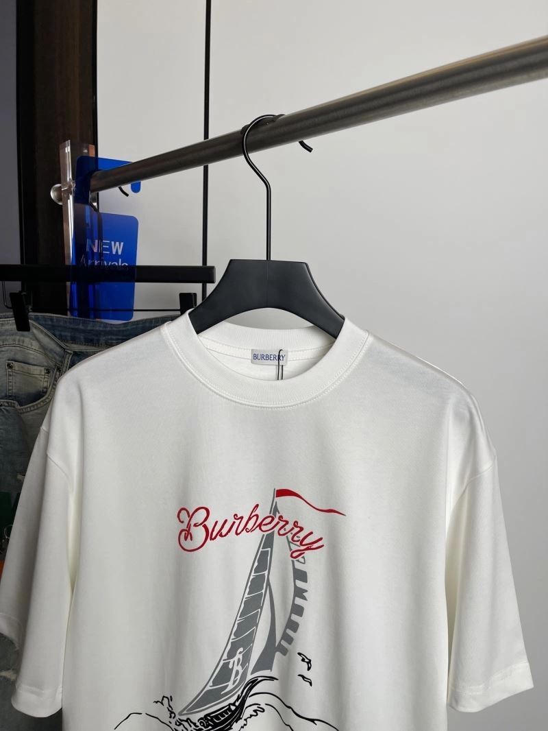 Top match Burberry T-Shirts