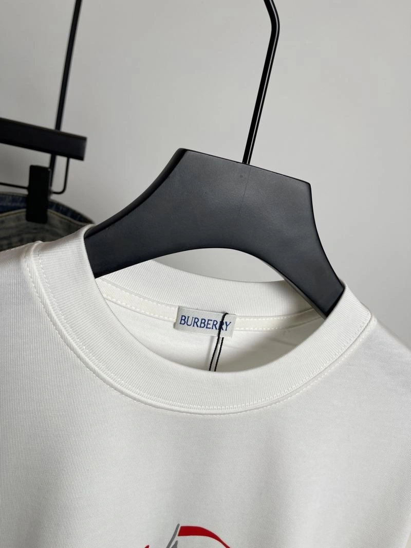 Top match Burberry T-Shirts