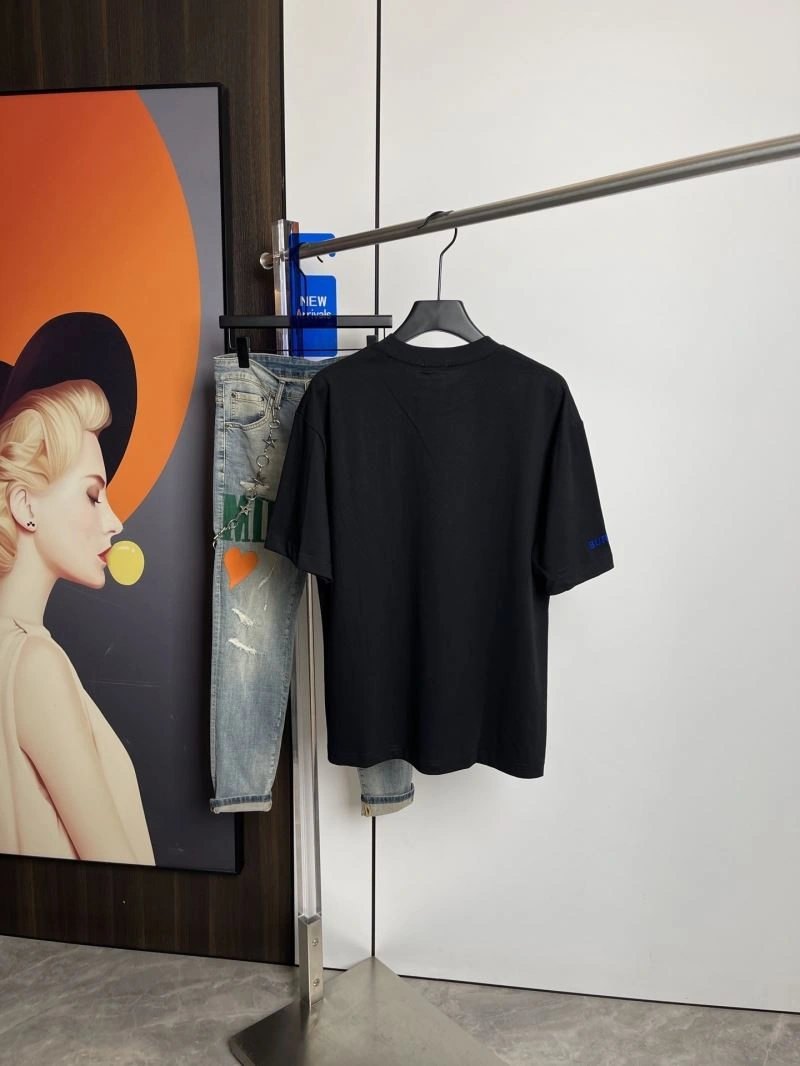 Low-cost Burberry T-Shirts