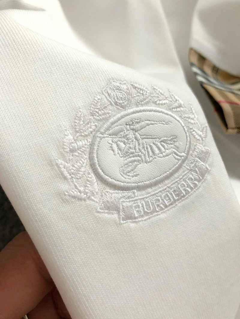 Official Burberry T-Shirts