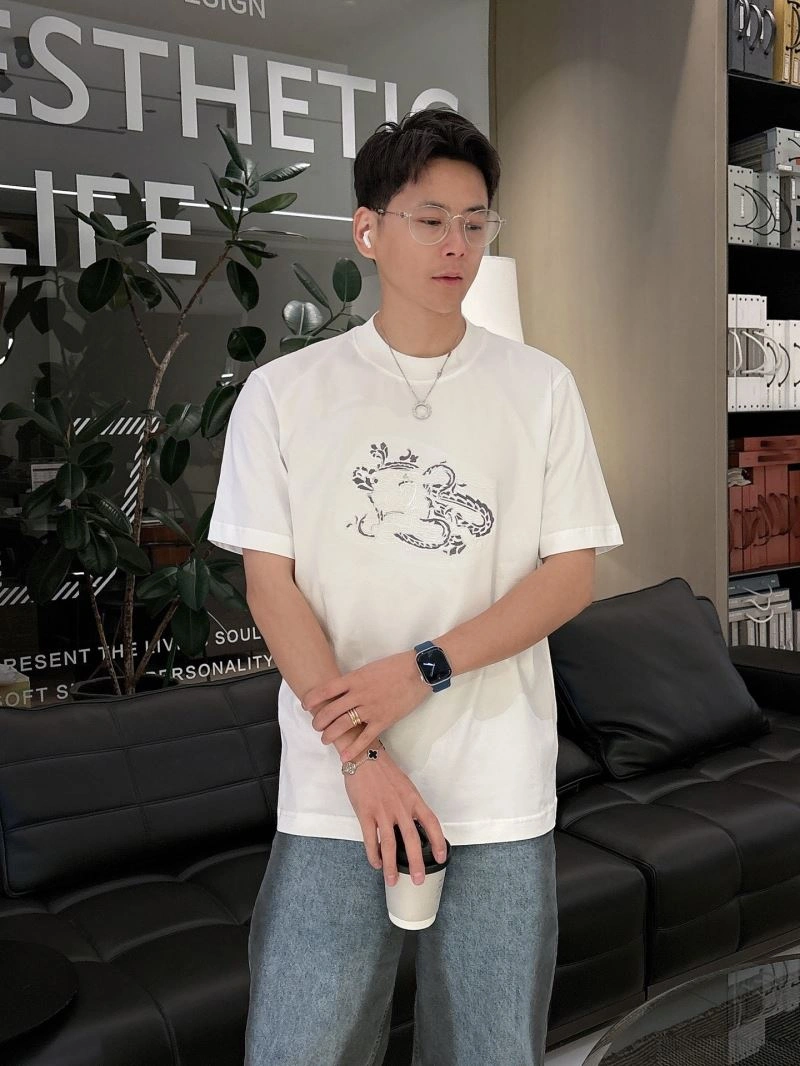 Burberry T-Shirts