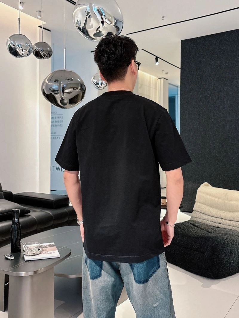 Bargain Burberry T-Shirts