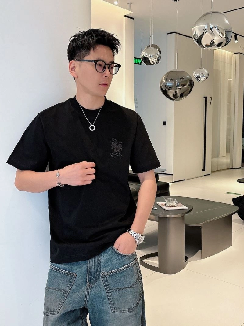Low-cost Burberry T-Shirts