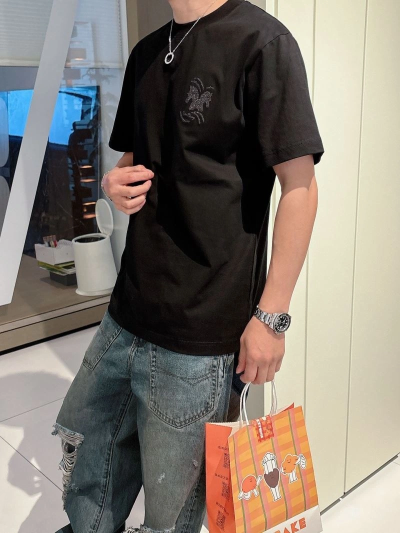 Low-cost Burberry T-Shirts
