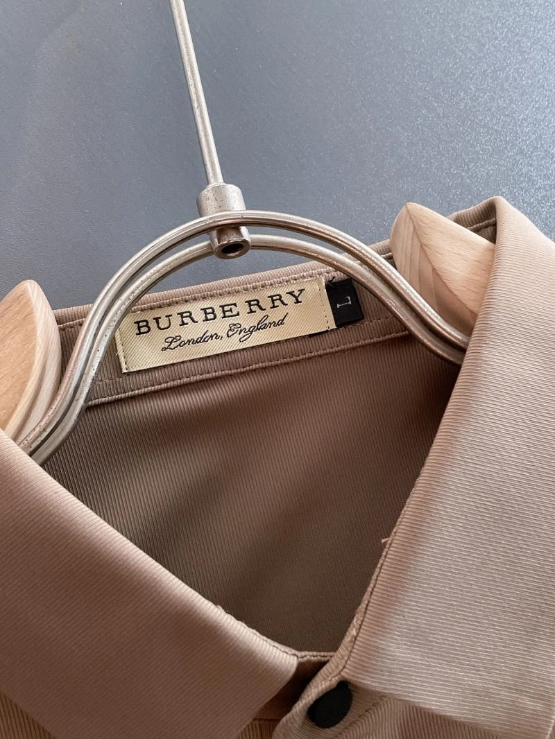 High fidelity Burberry T-Shirts