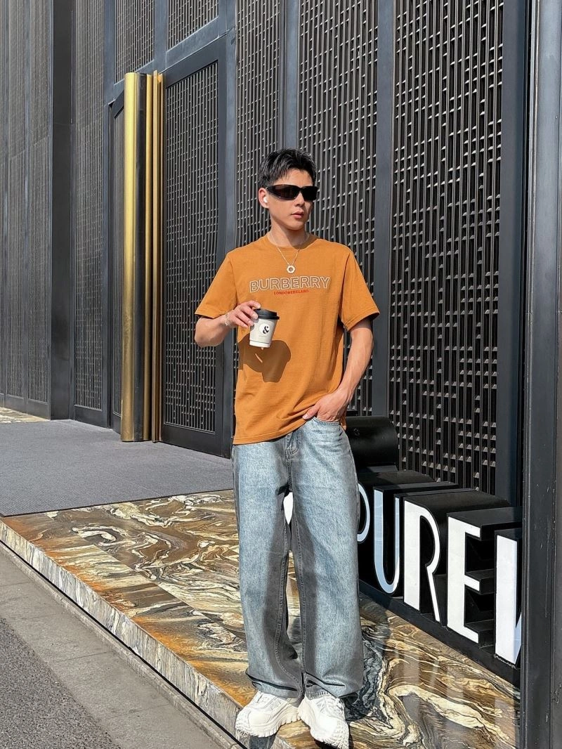 High fidelity Burberry T-Shirts
