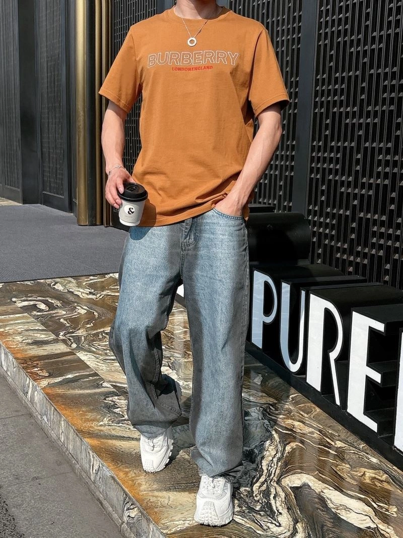 High fidelity Burberry T-Shirts