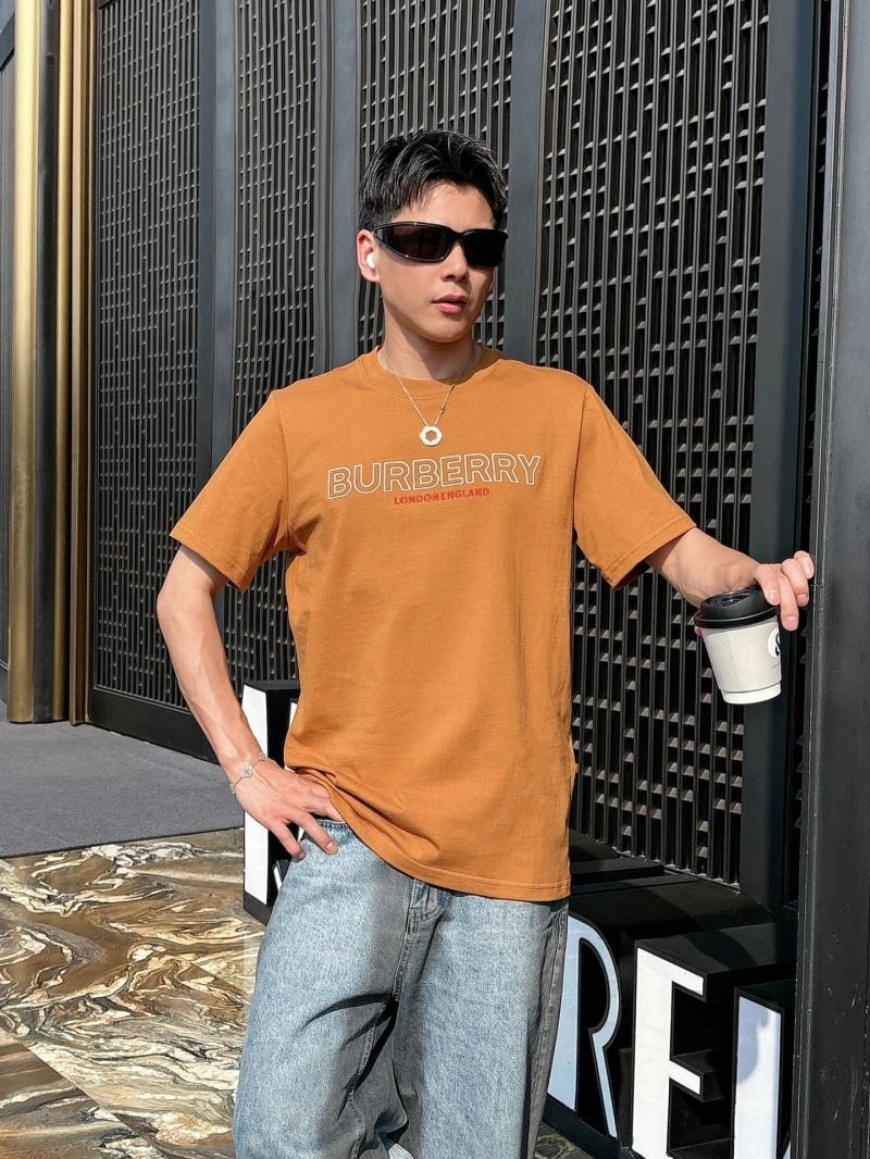 High fidelity Burberry T-Shirts