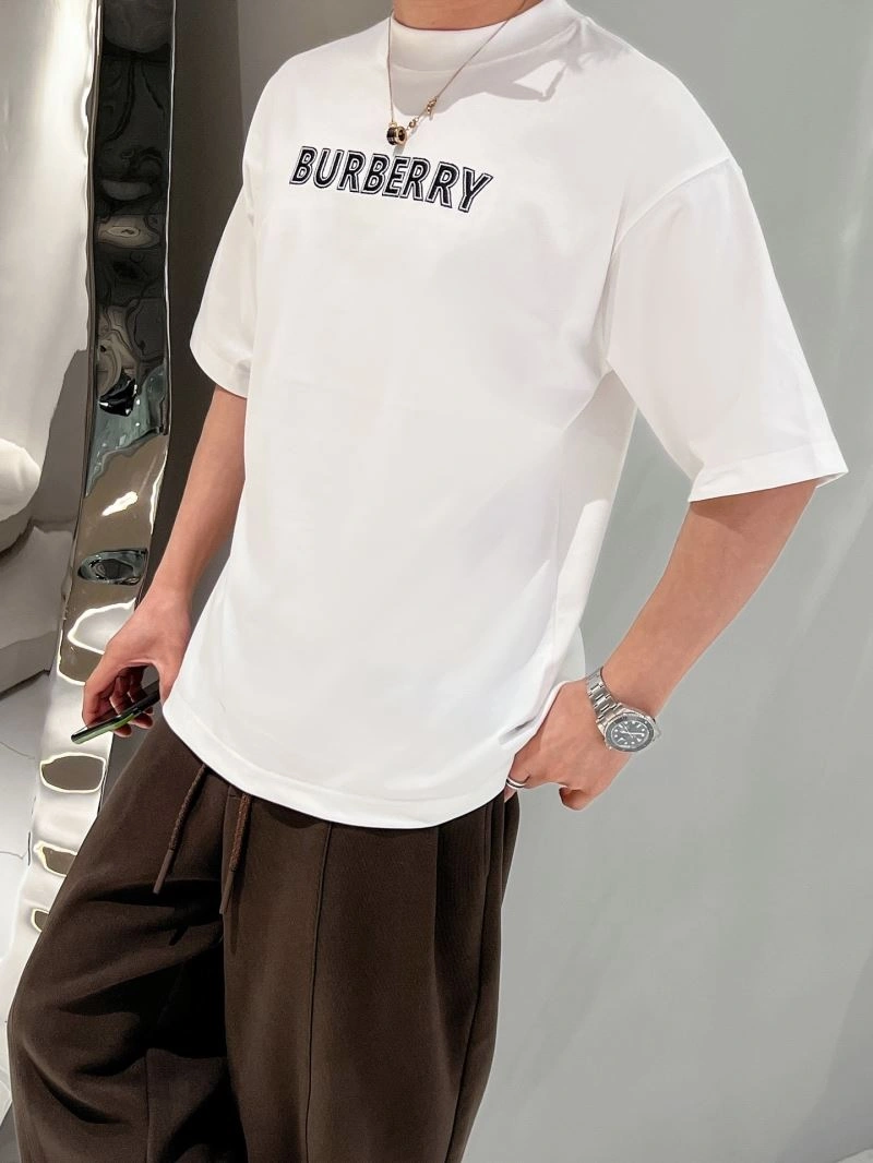 Top match Burberry T-Shirts