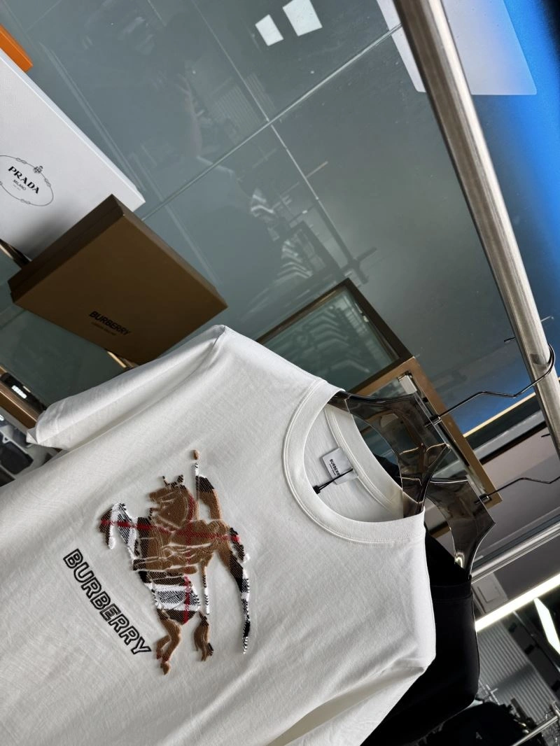 Original Burberry T-Shirts