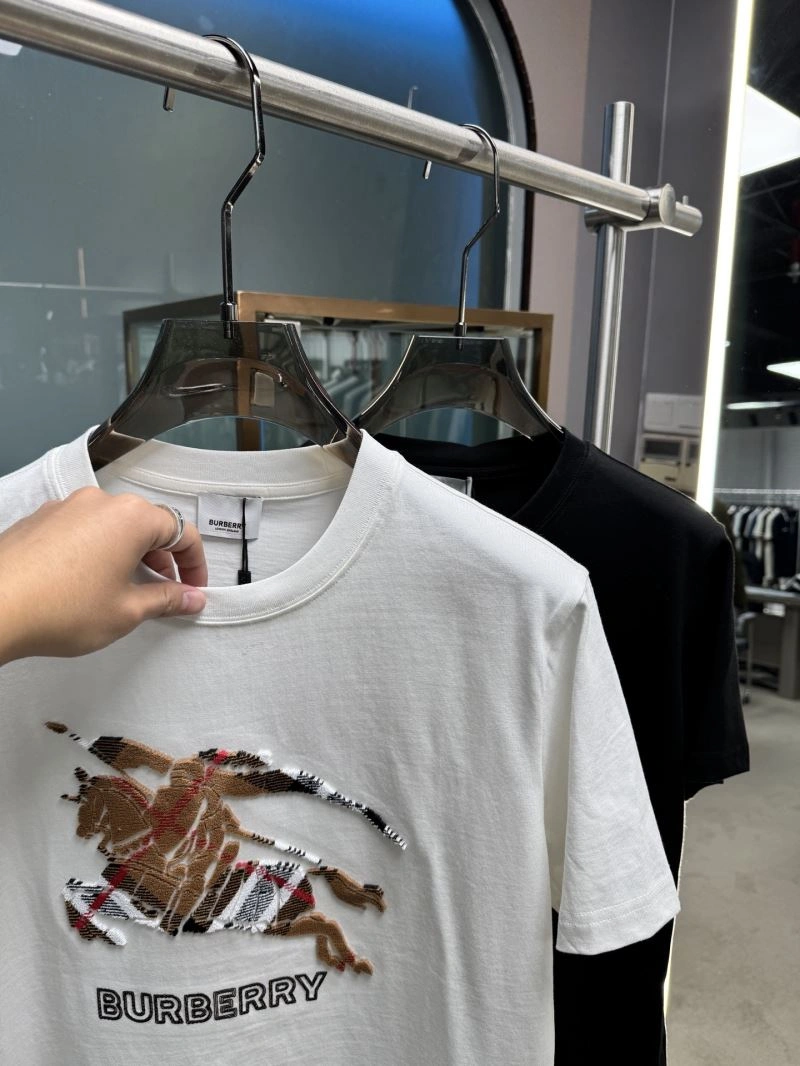Original Burberry T-Shirts
