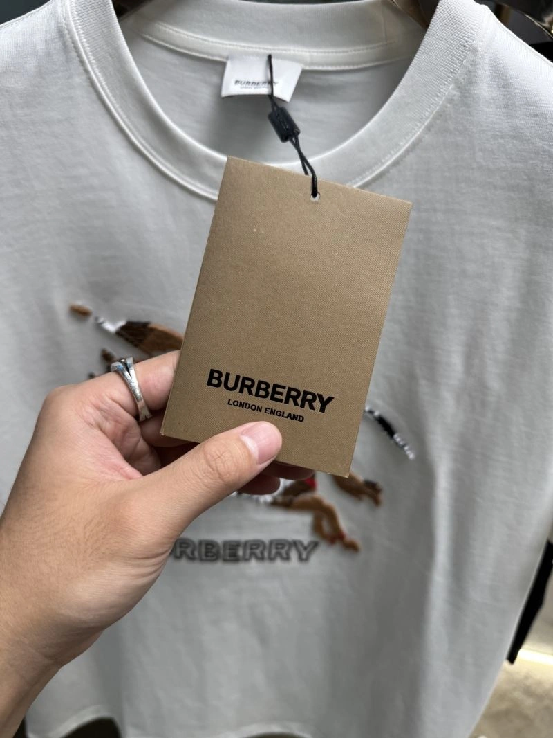 Original Burberry T-Shirts