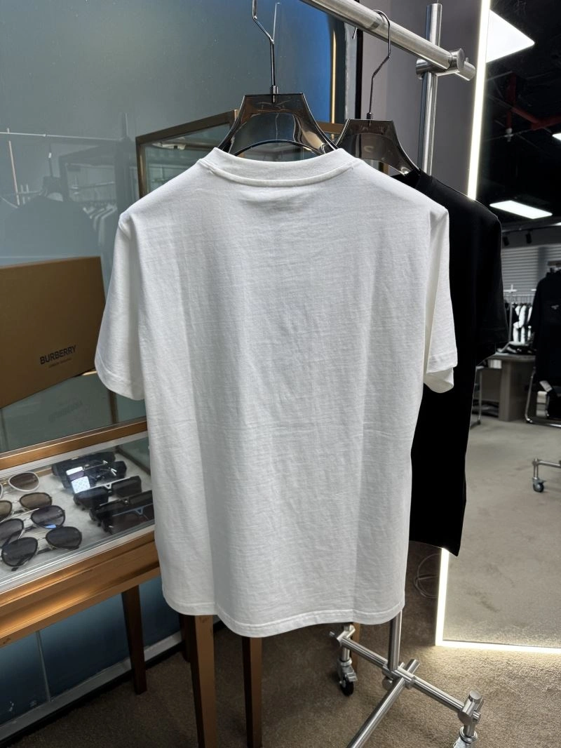 Original Burberry T-Shirts