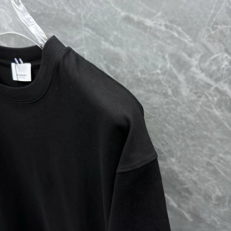 Indistinguishable Burberry T-Shirts
