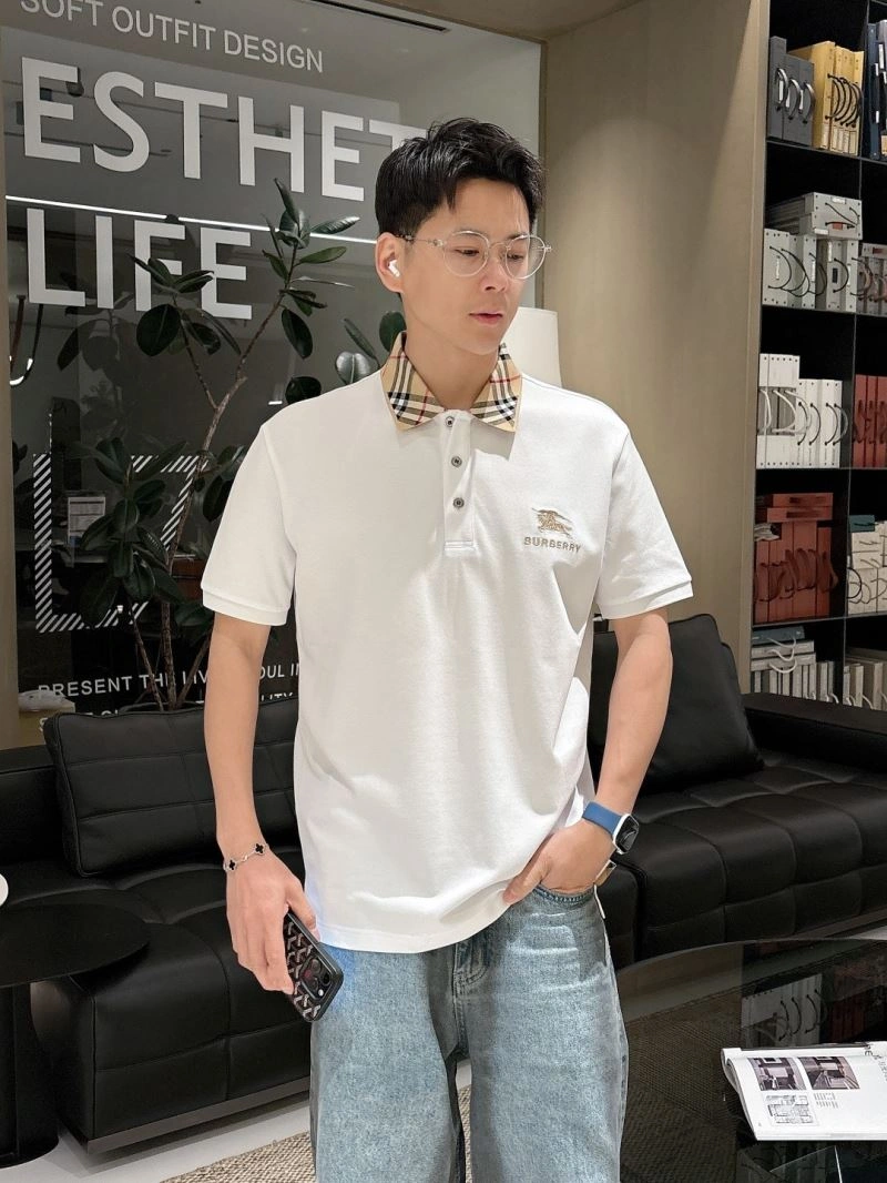 Burberry T-Shirts
