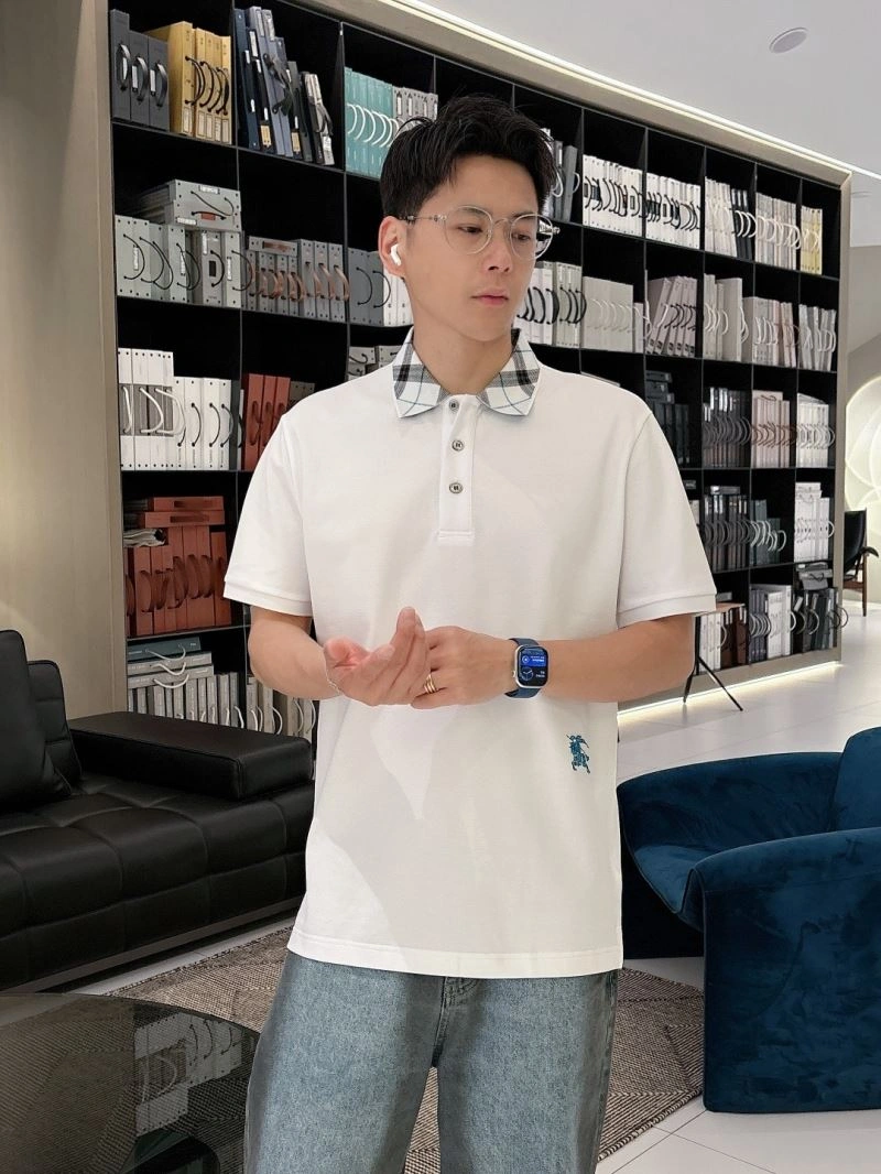 Burberry T-Shirts