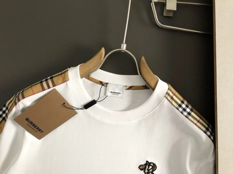 Economical Burberry T-Shirts