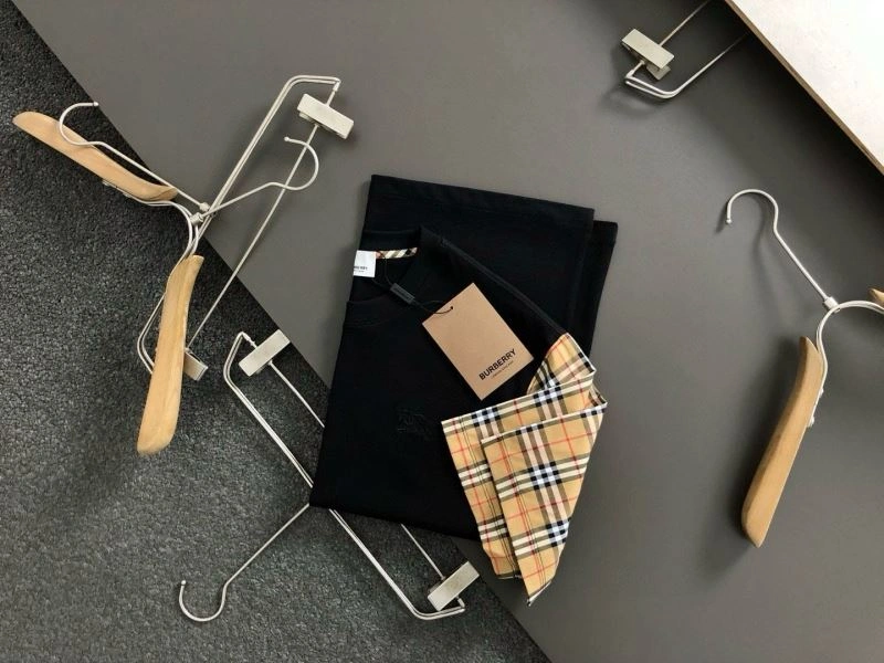 Burberry T-Shirts