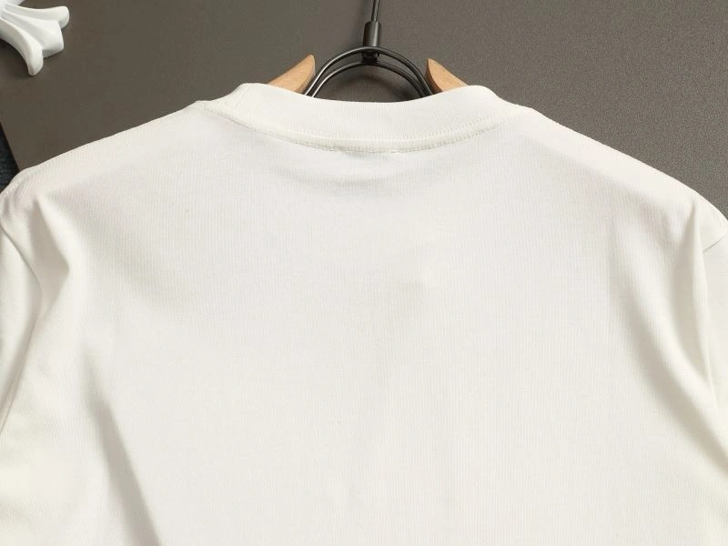 Factory-made Burberry T-Shirts