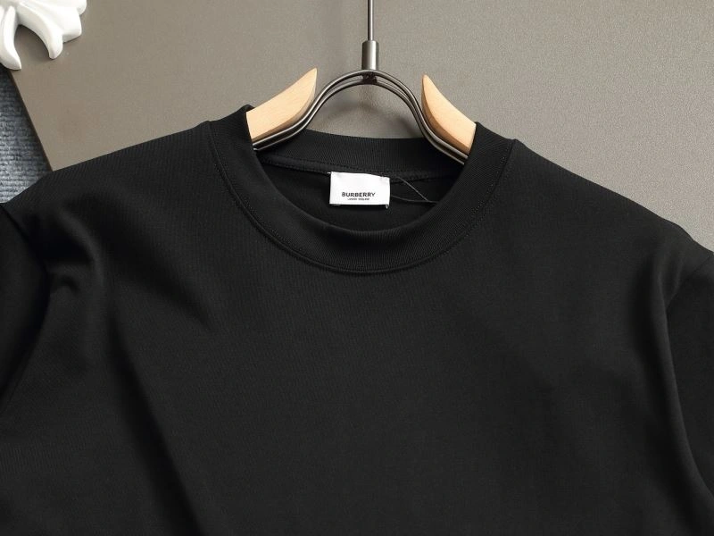 Top match Burberry T-Shirts