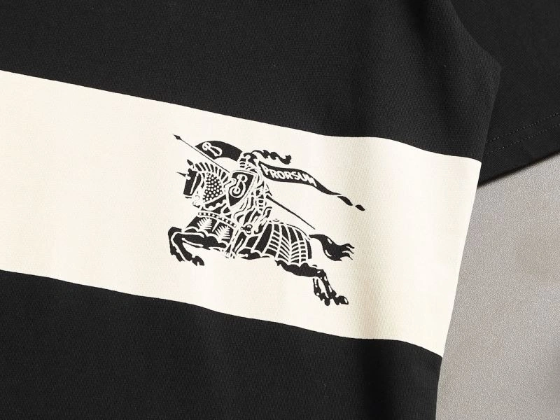 Top match Burberry T-Shirts