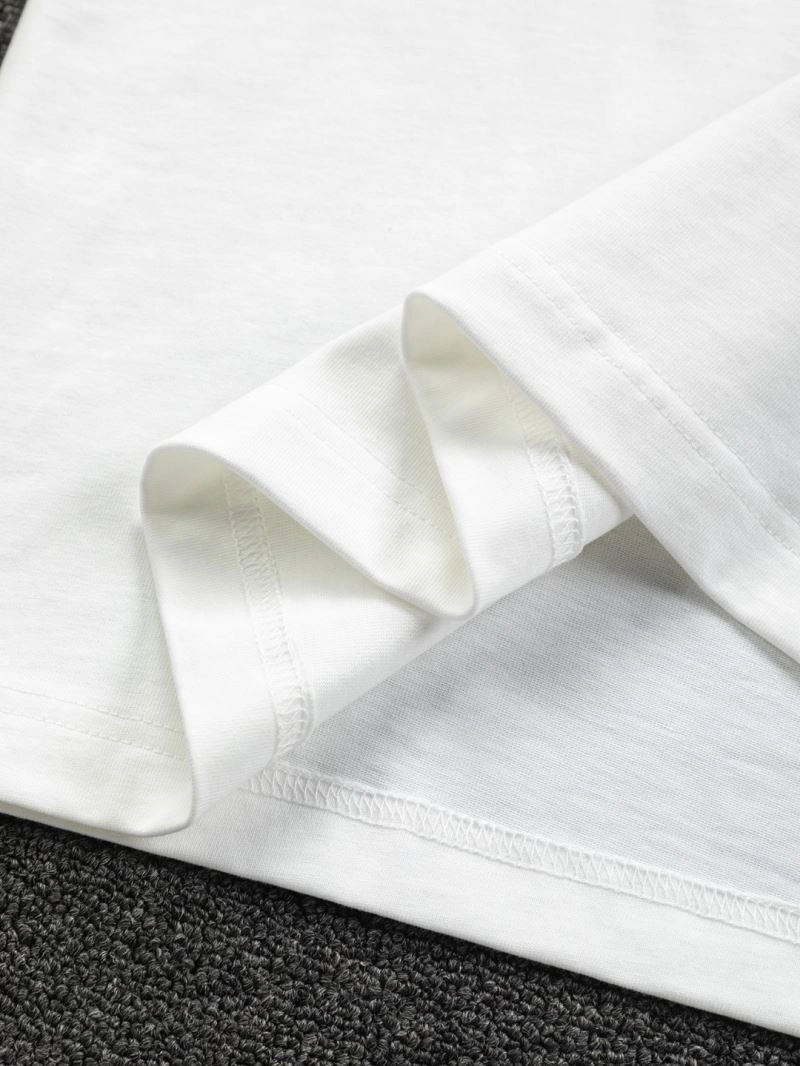 Indistinguishable Burberry T-Shirts