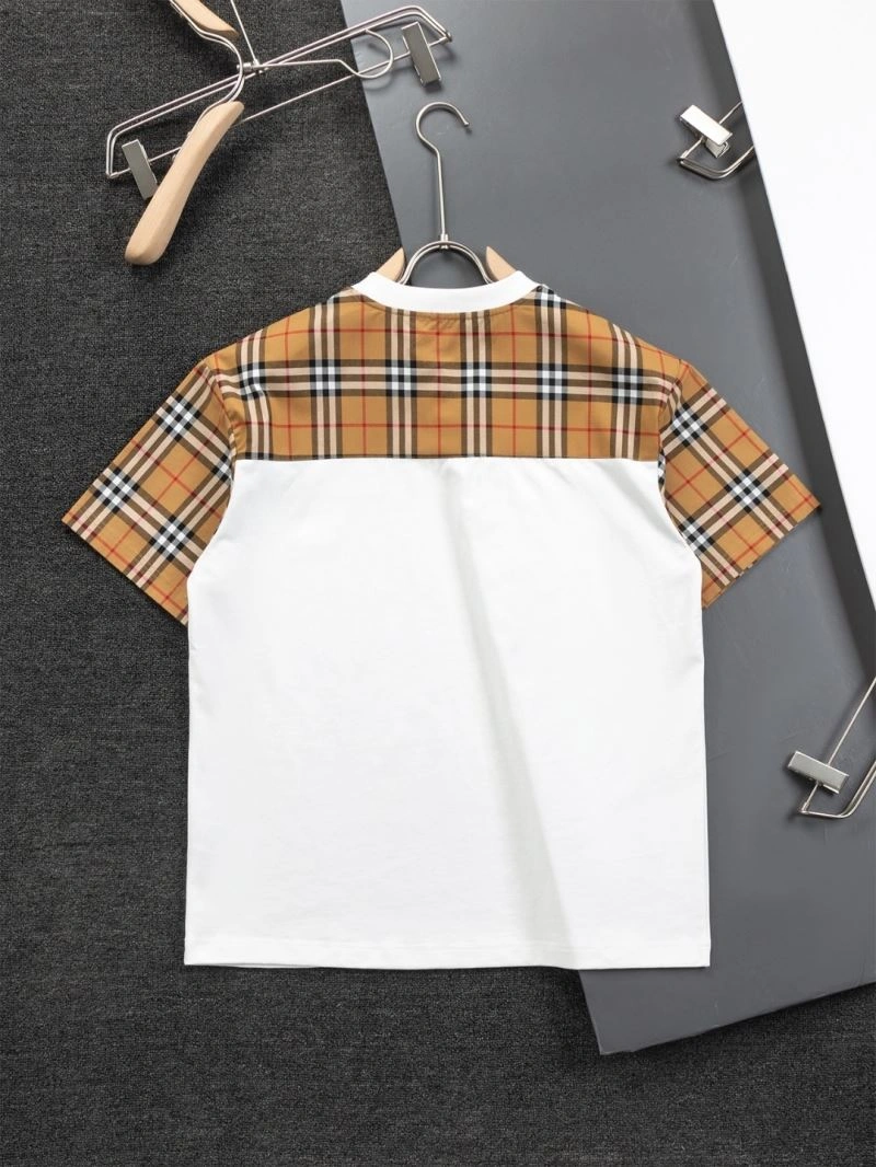 Indistinguishable Burberry T-Shirts