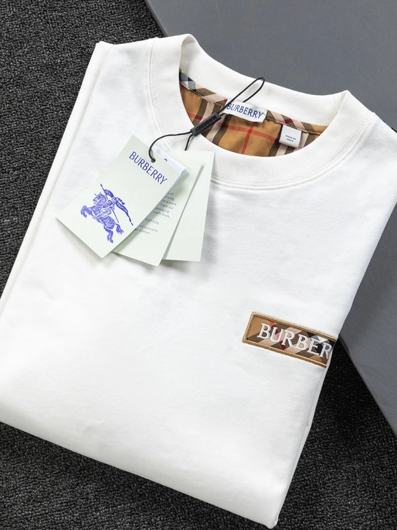 Indistinguishable Burberry T-Shirts