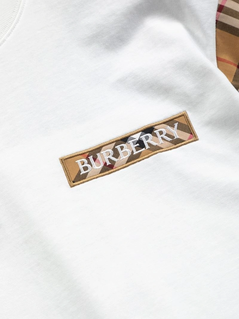 Indistinguishable Burberry T-Shirts
