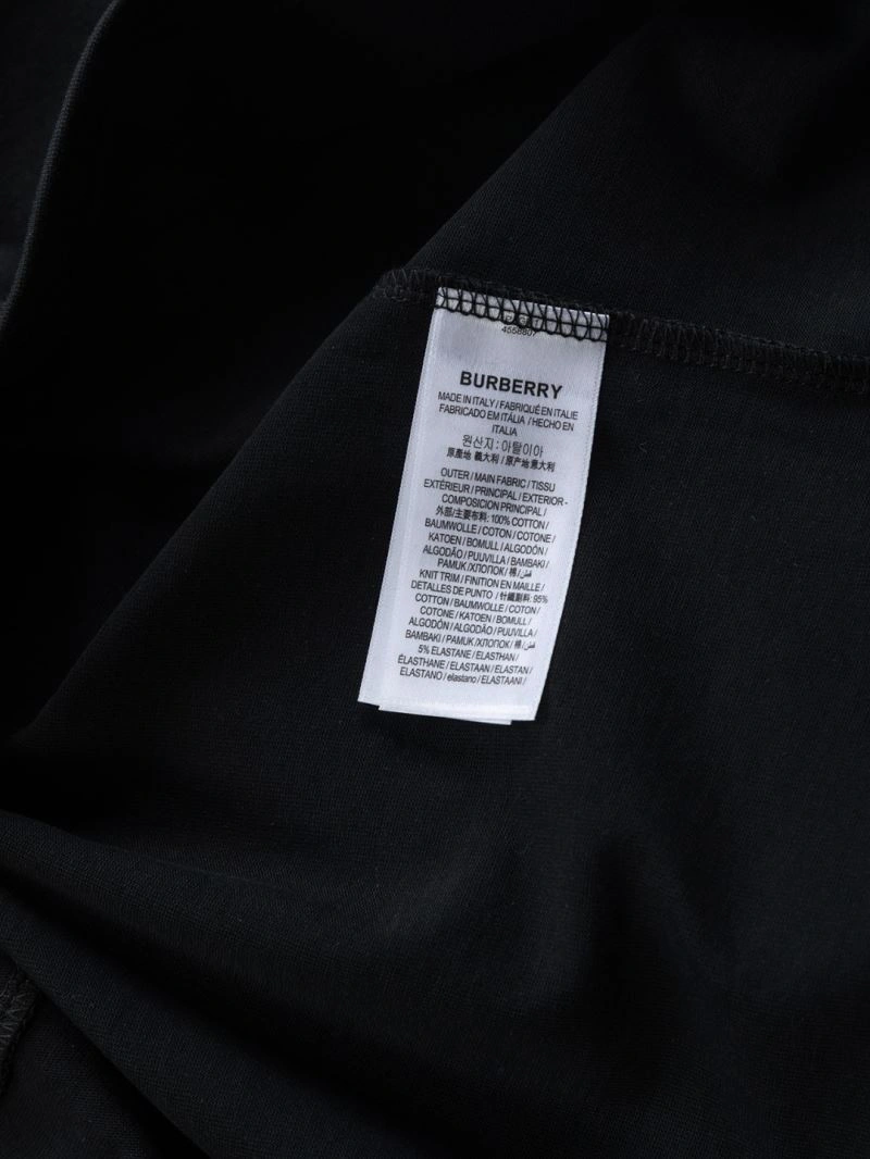 High fidelity Burberry T-Shirts