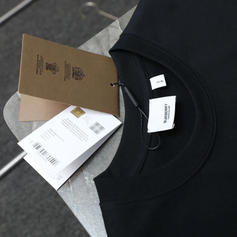 Brand-original Burberry T-Shirts