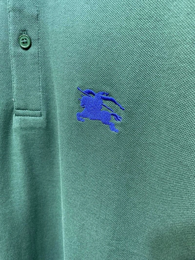 Indistinguishable Burberry T-Shirts