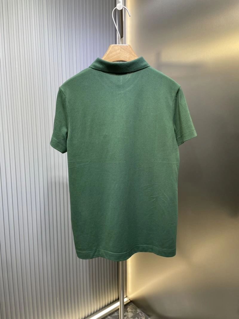 Indistinguishable Burberry T-Shirts