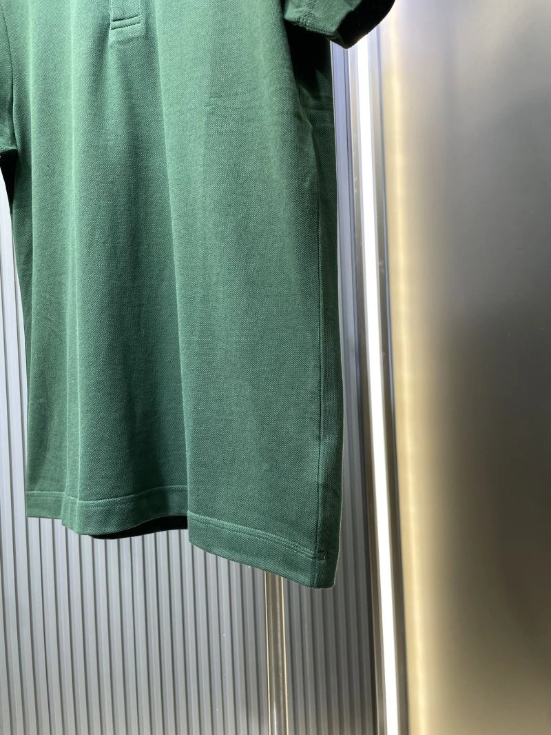 Indistinguishable Burberry T-Shirts