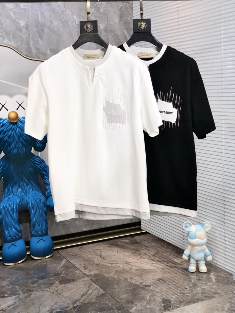 Low-cost Burberry T-Shirts