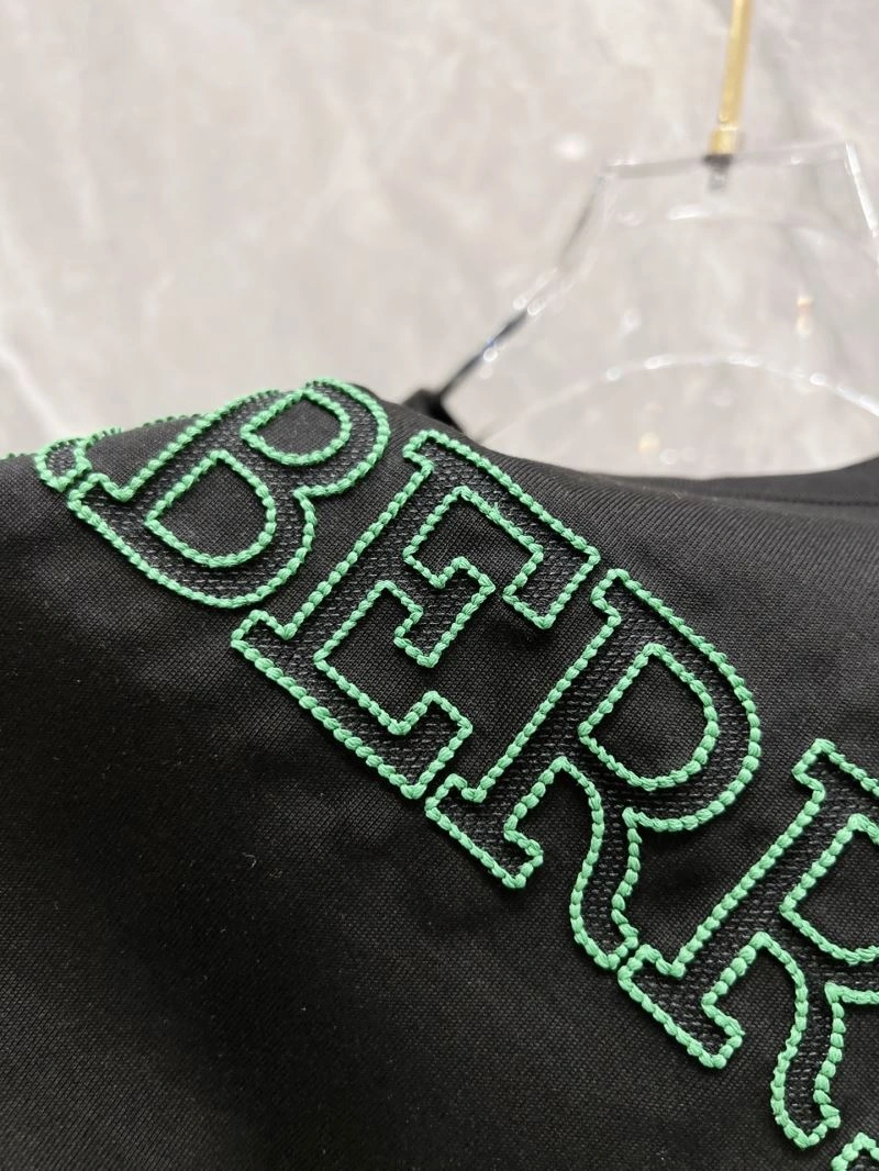 Indistinguishable Burberry T-Shirts