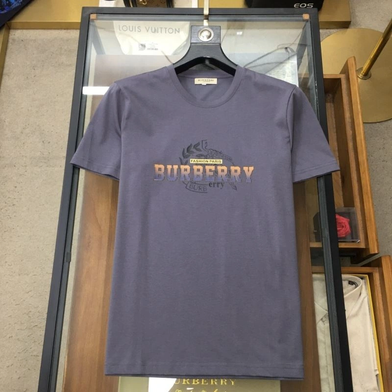 Indistinguishable Burberry T-Shirts