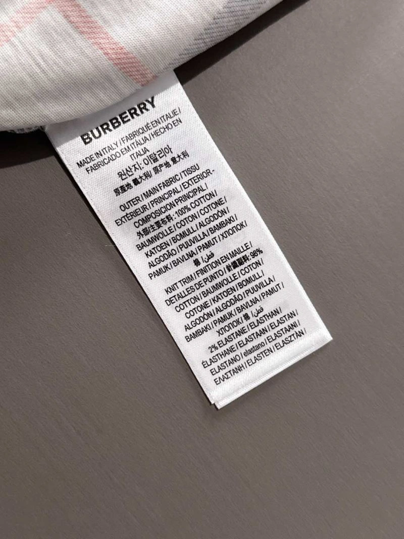 Factory-made Burberry T-Shirts