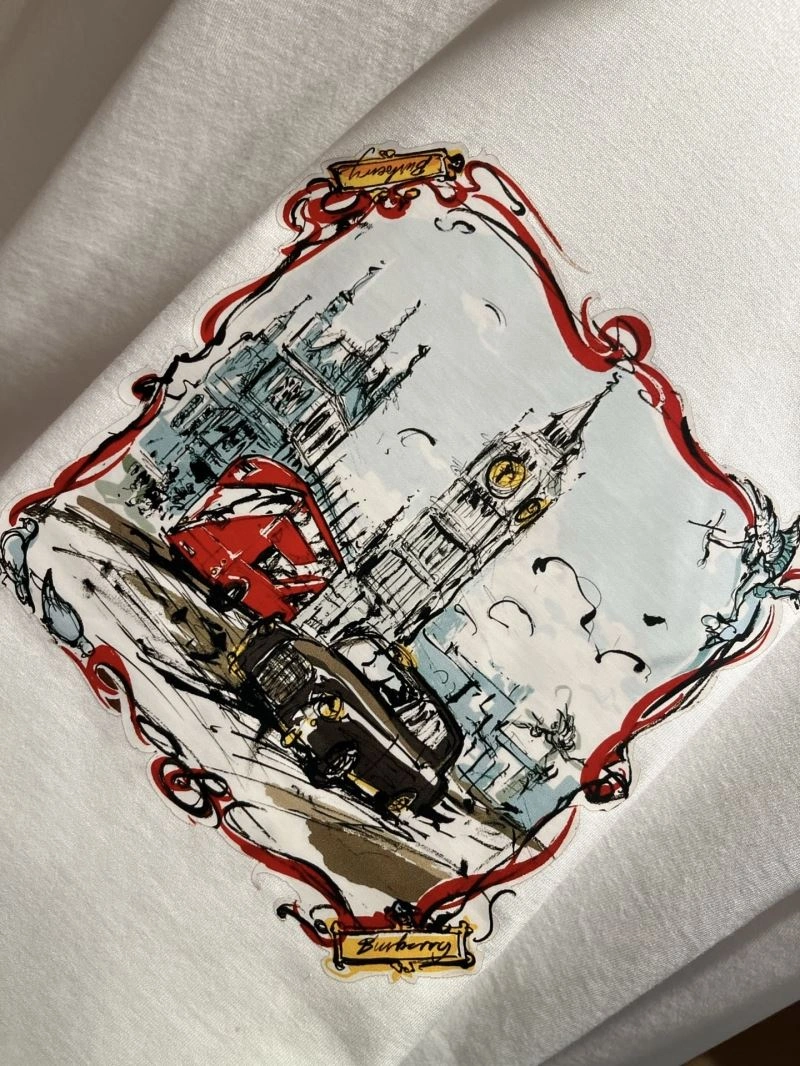 Accurate model Burberry T-Shirts