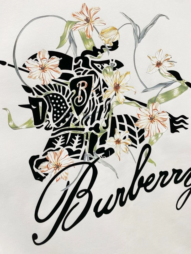 Indistinguishable Burberry T-Shirts