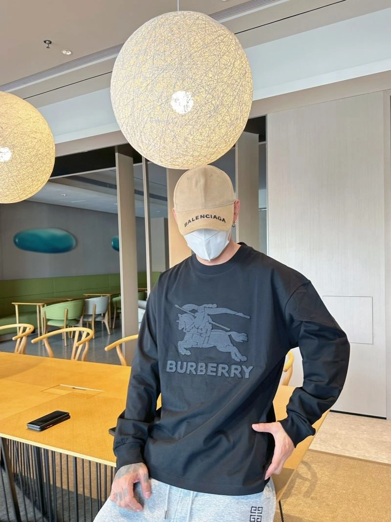 Official Burberry T-Shirts