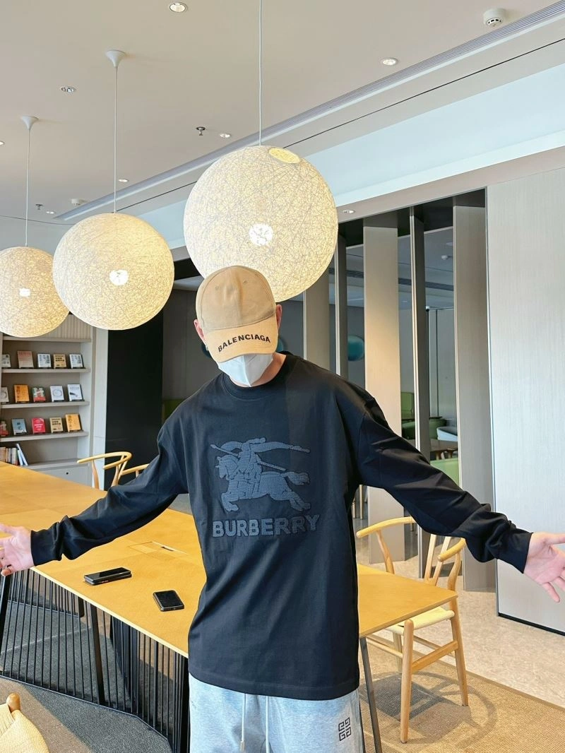 Official Burberry T-Shirts