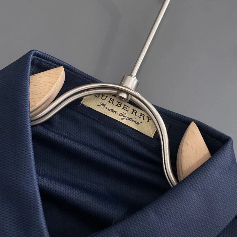Top mirror Burberry T-Shirts