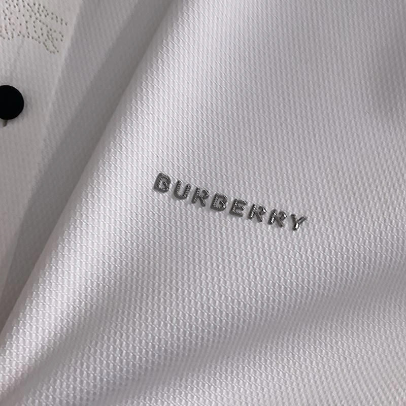 Top mirror Burberry T-Shirts