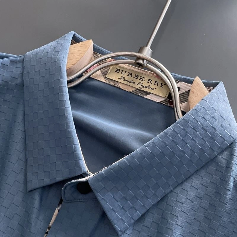 High fidelity Burberry T-Shirts