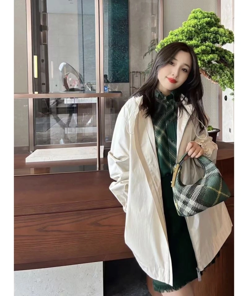 Legit Burberry Top Handle Bags