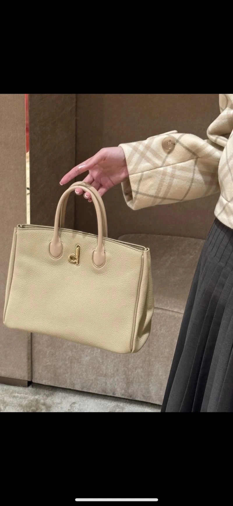 Discounted Burberry Top Handle Bags